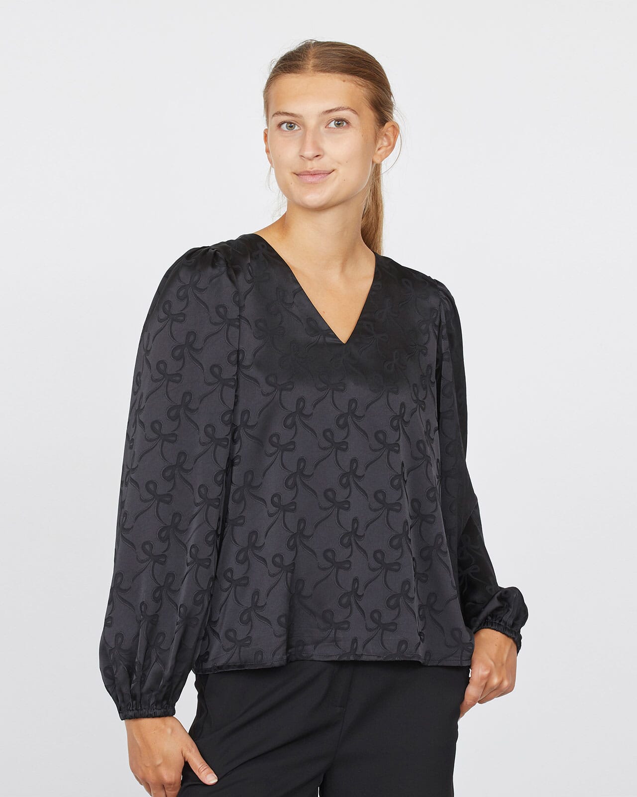 SISTERS POINT Bluse Ventia V.LS3 - Black