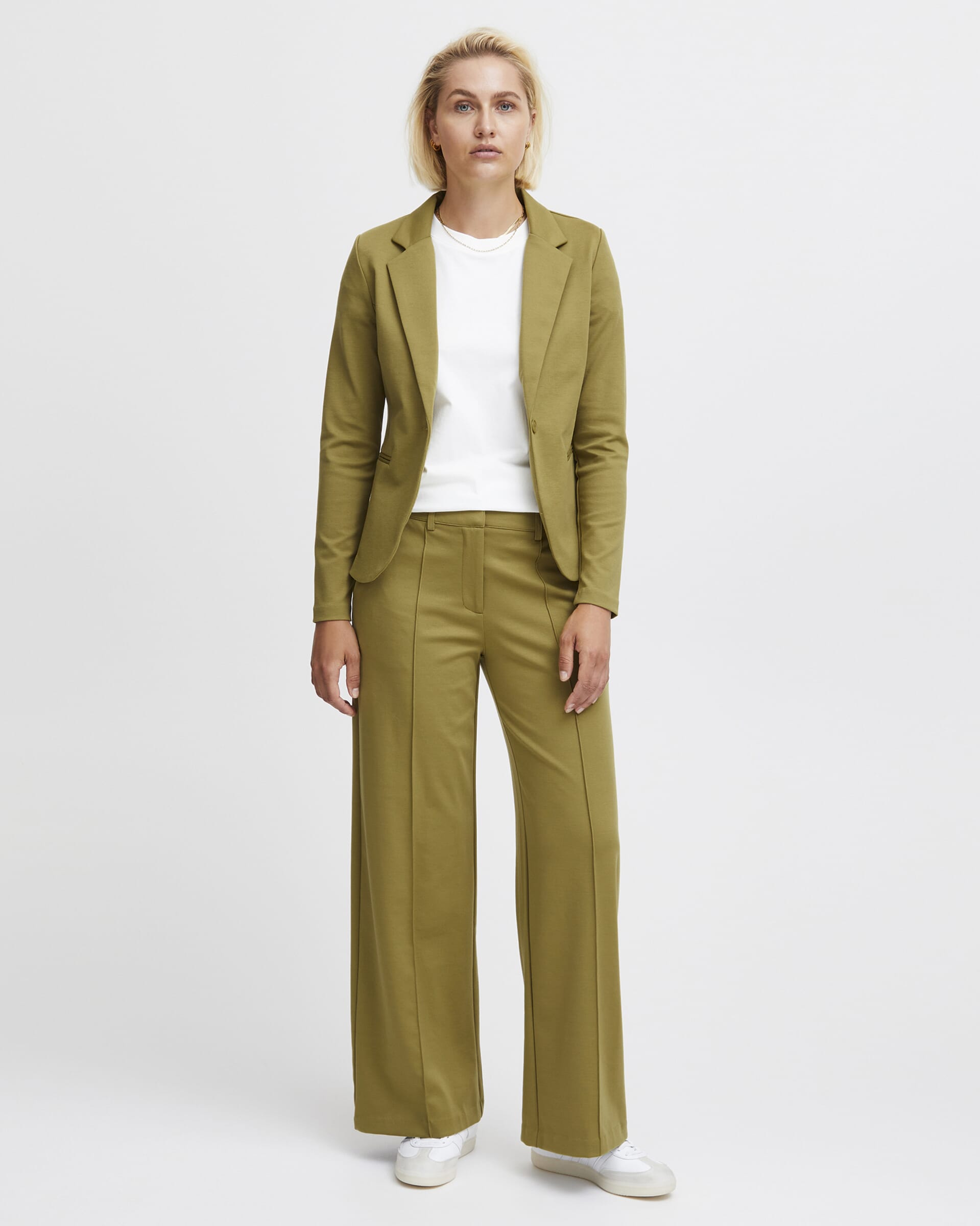 ICHI Blazer Kate - Green Moss | Blazere til dame | FLOYD.no