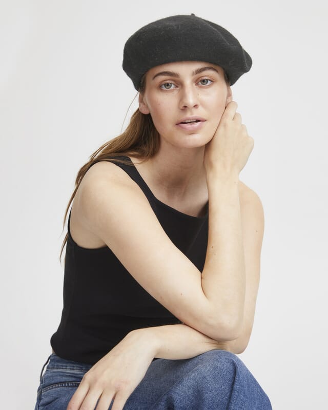 ICHI Beret Alice - Black | Beret, alpelue og tilbehør | FLOYD.no