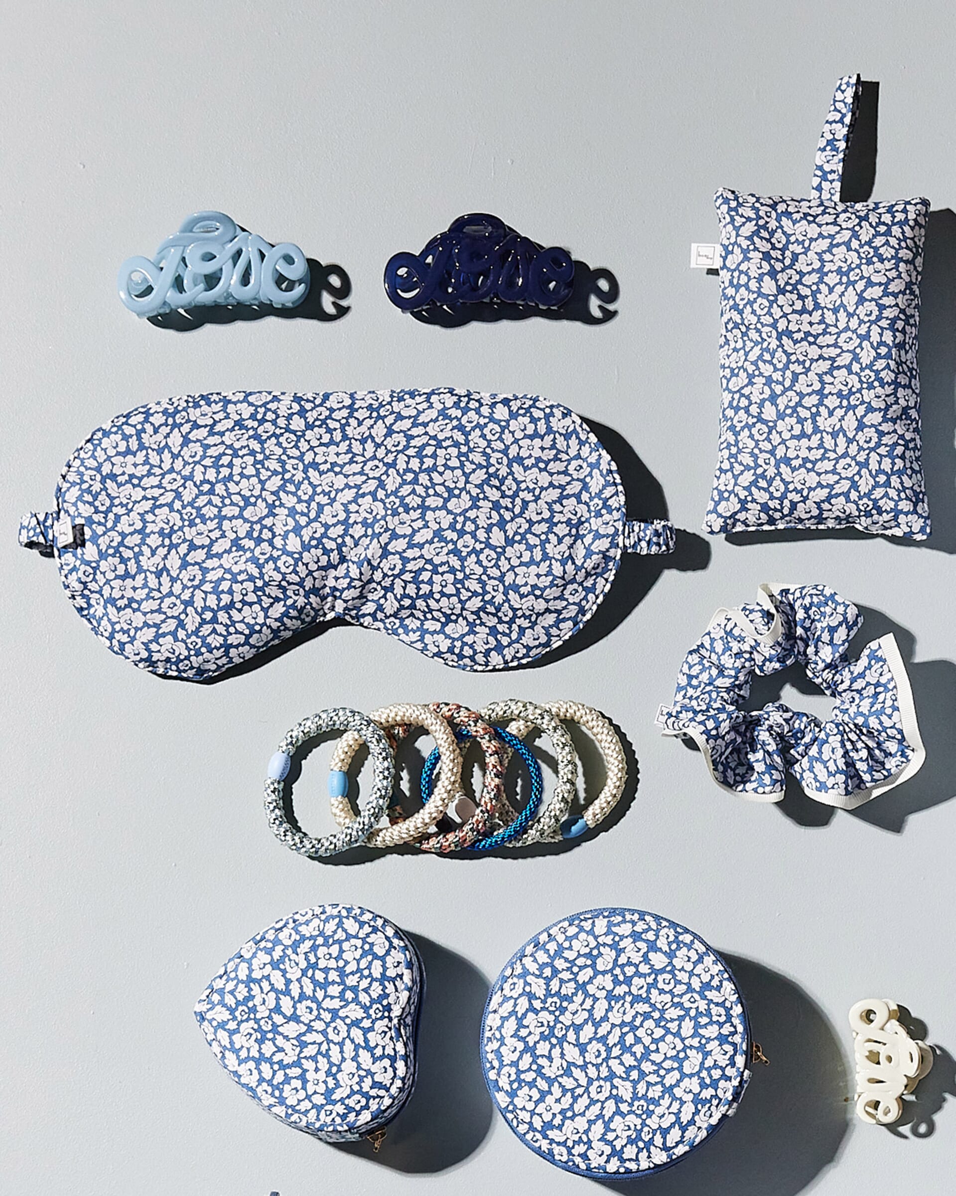 Bon Dep Icons Scrunchie Hair Shrunk Liberty fabrics - Feather Blue ...