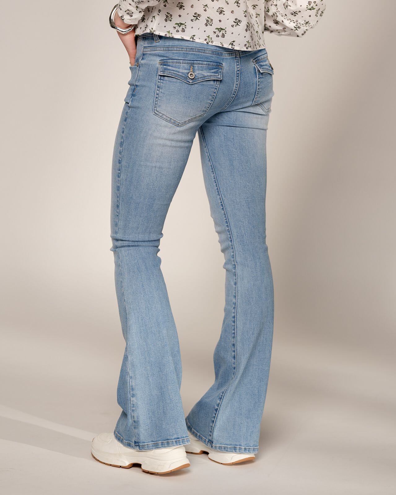 FLOYD Jeans Isabell Back Pocket 1016 - Light Jeans Blue