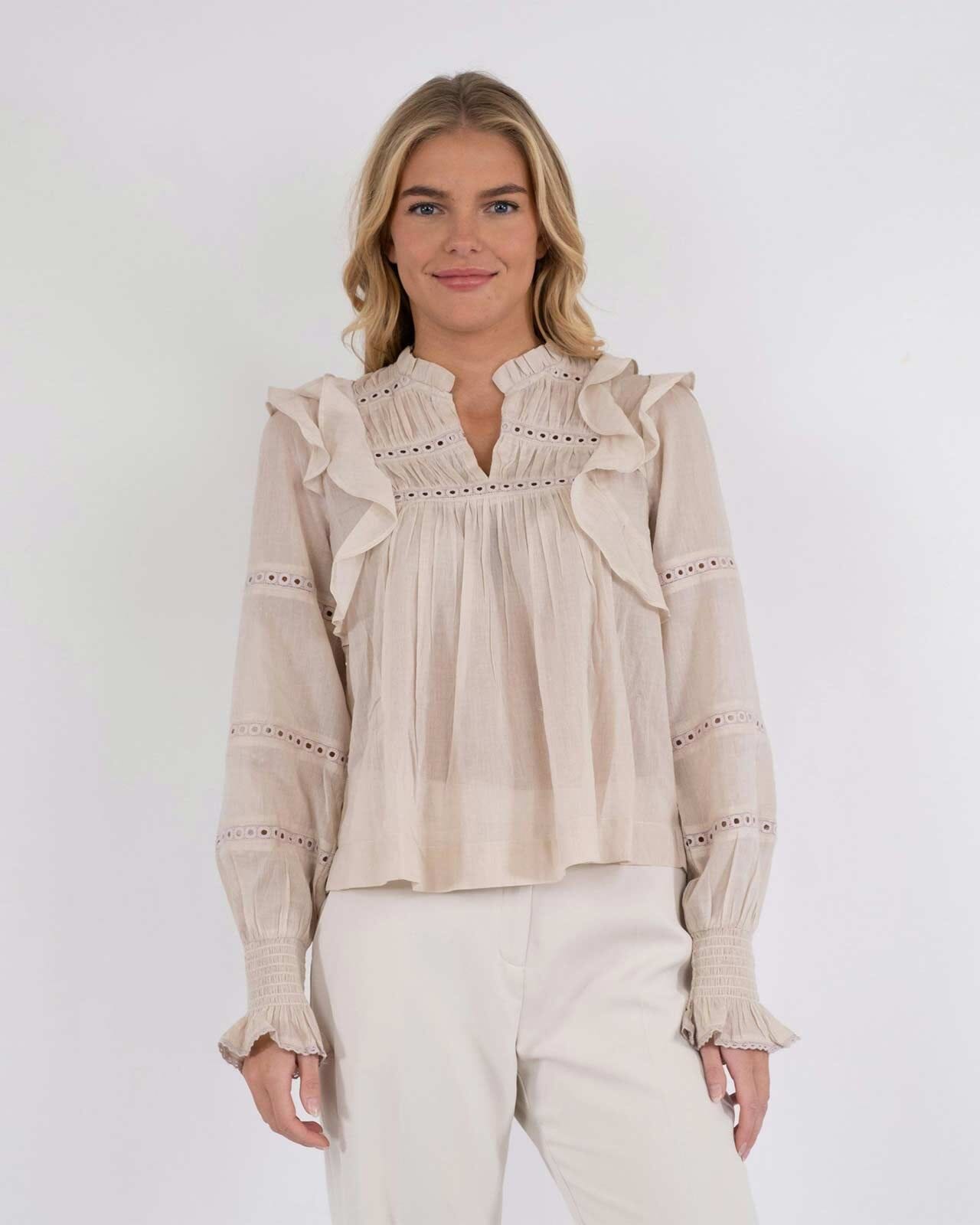 NEO NOIR Bluse Aurika S Voile - Sand | Bluser | FLOYD.no