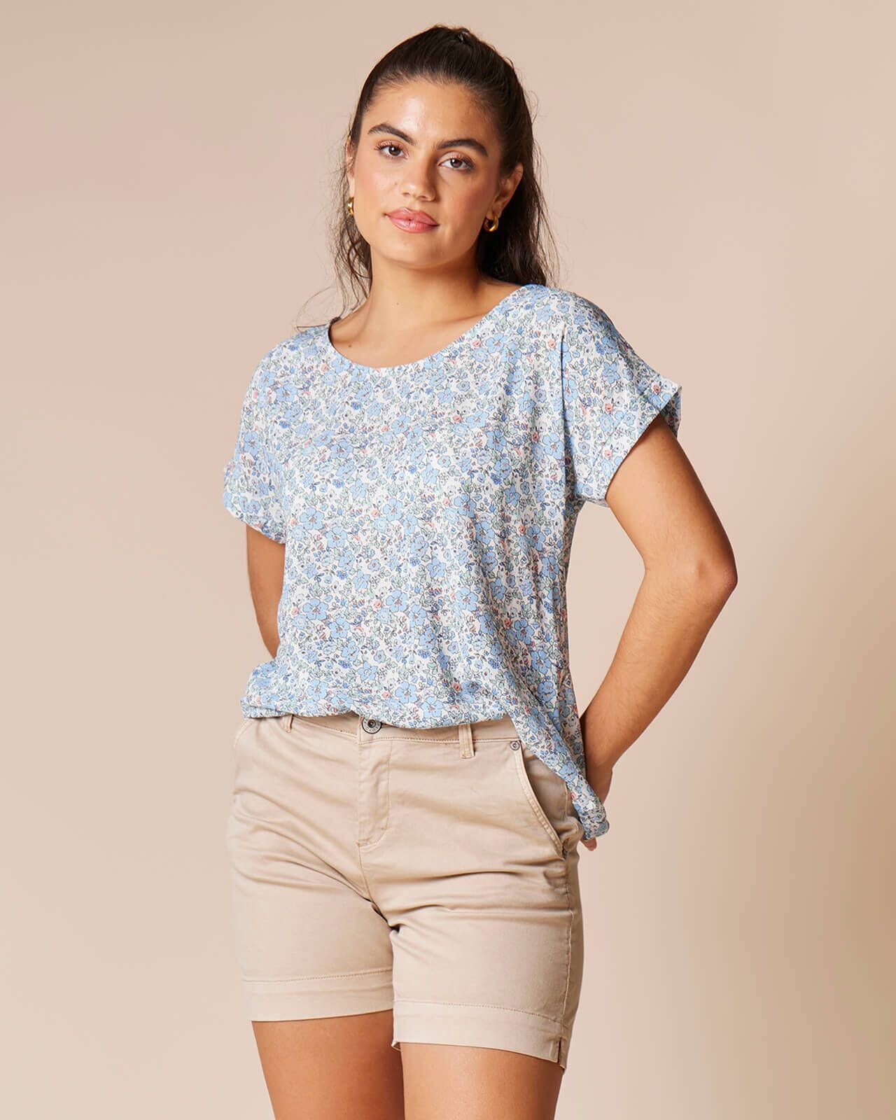 FLOYD Topp Hope Bell - Light blue | Overdeler | FLOYD.no