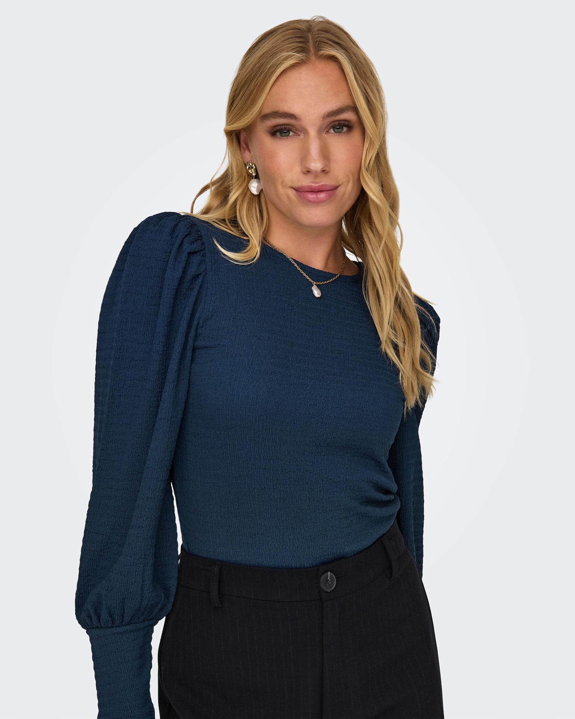ONLY Topp Carla L/S Puff Sleeve - Dress Blues | Bluser og topper til ...