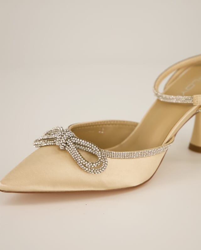 FLOYD Pumps Daphne - Sand | Høye pumps og pensko til dame | FLOYD.no