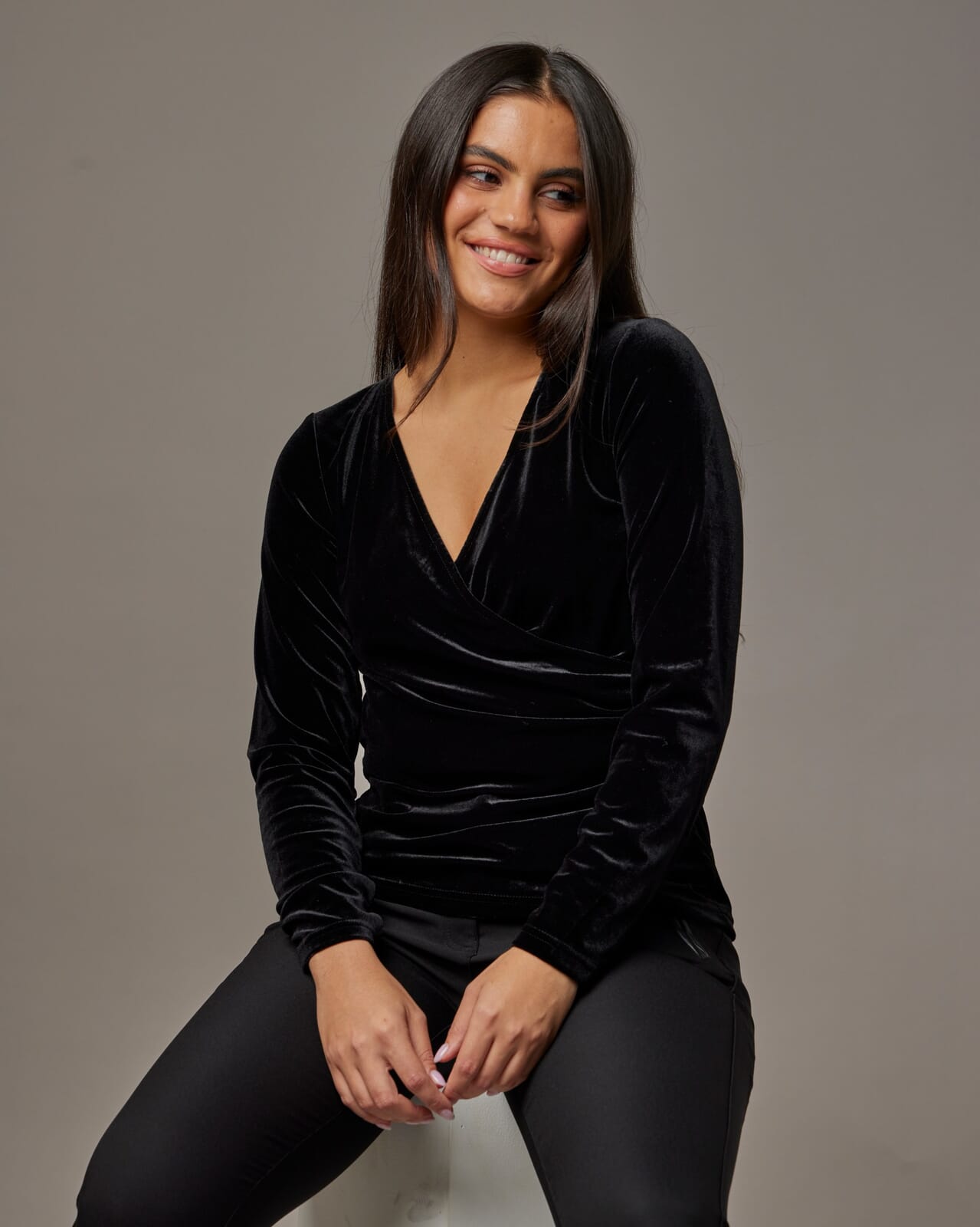 FLOYD Topp Christina Velvet - Black | Topper og overdeler til fest ...