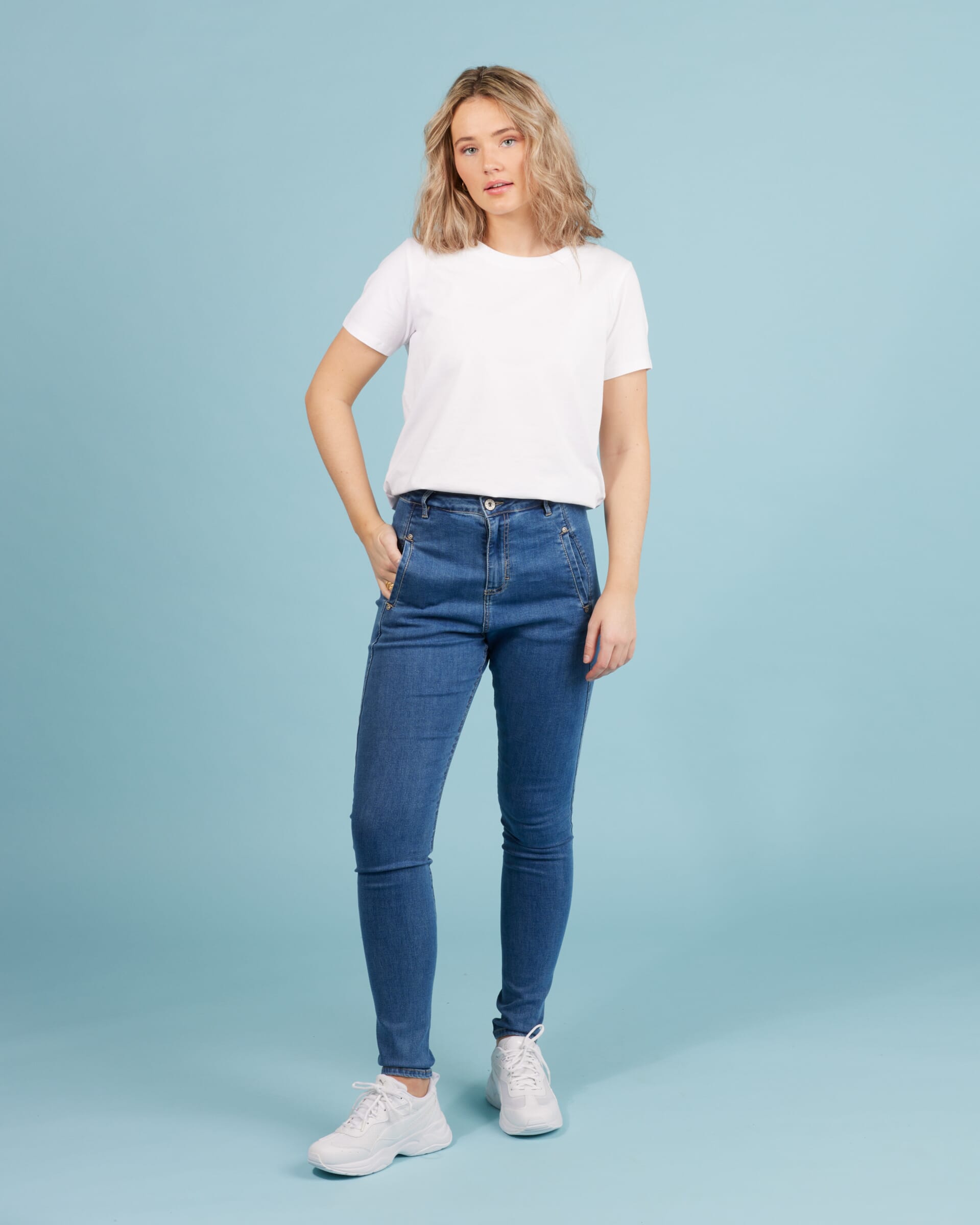 FLOYD Jeans Emma 2759 - Medium J. Blue | Bukser til dame | FLOYD.no