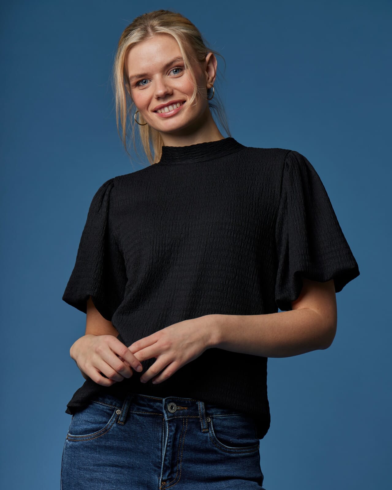 FLOYD Topp Larna - Black | Overdeler | FLOYD.no
