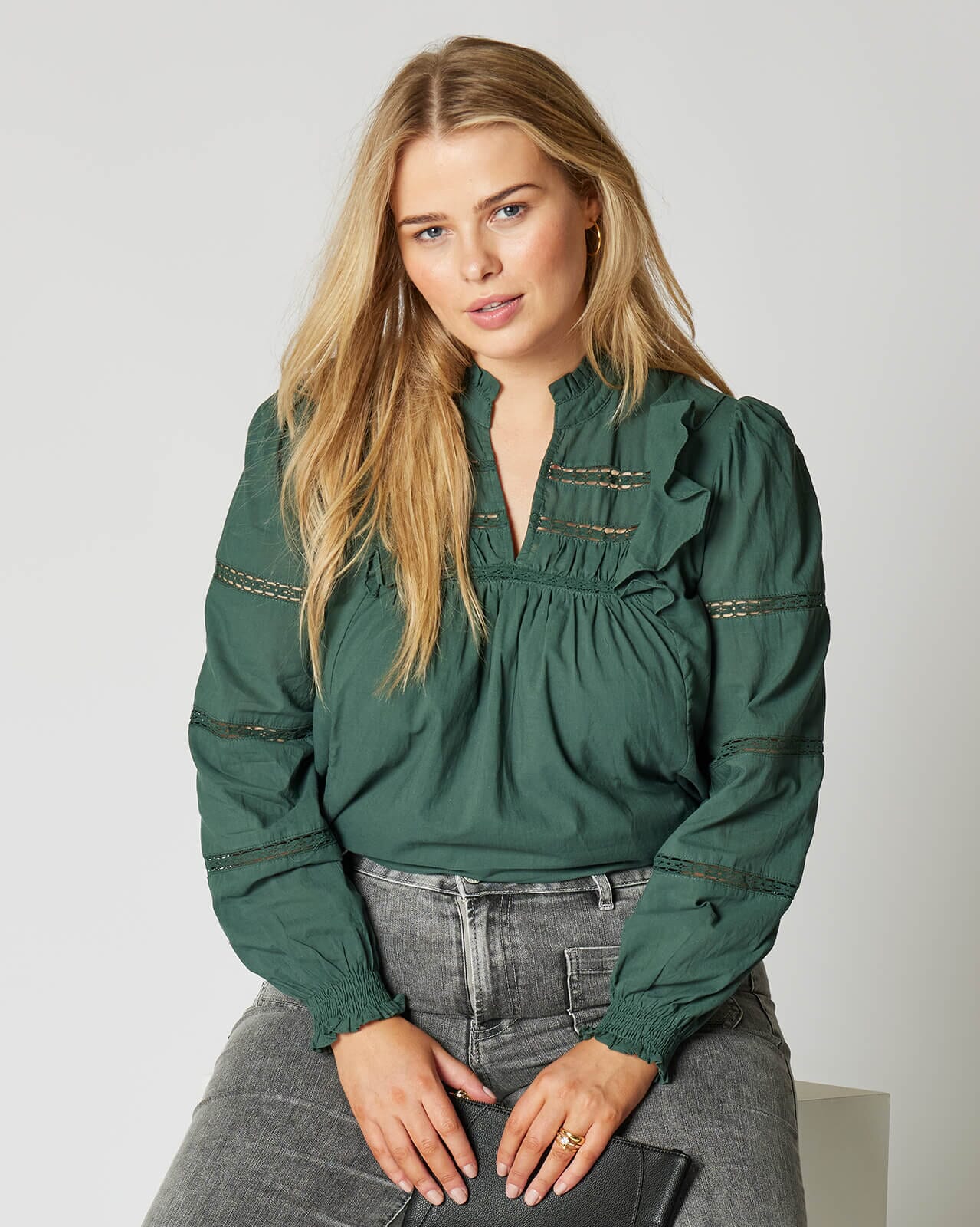 FLOYD Bluse Demi - Dark Green | Overdeler til dame | FLOYD.no