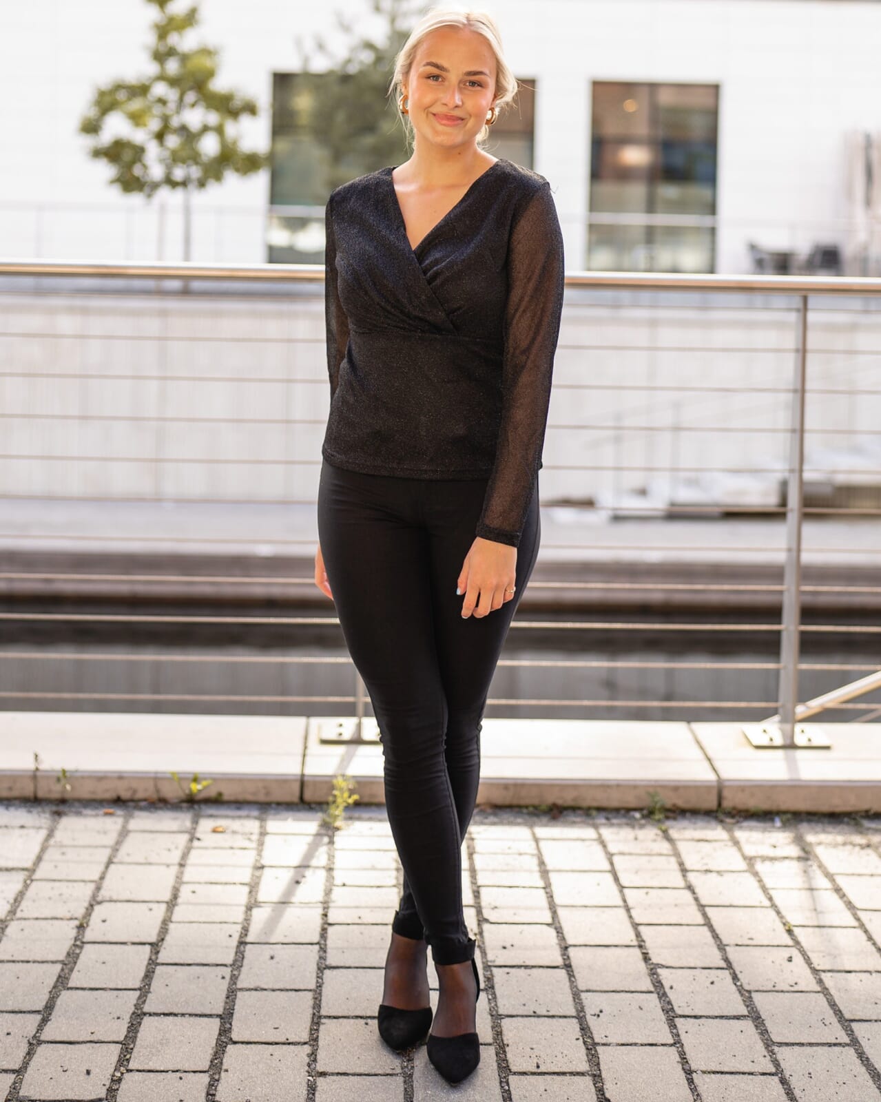 FLOYD Topp Nova Sparks - Black | Topper og overdeler til fest | FLOYD.no