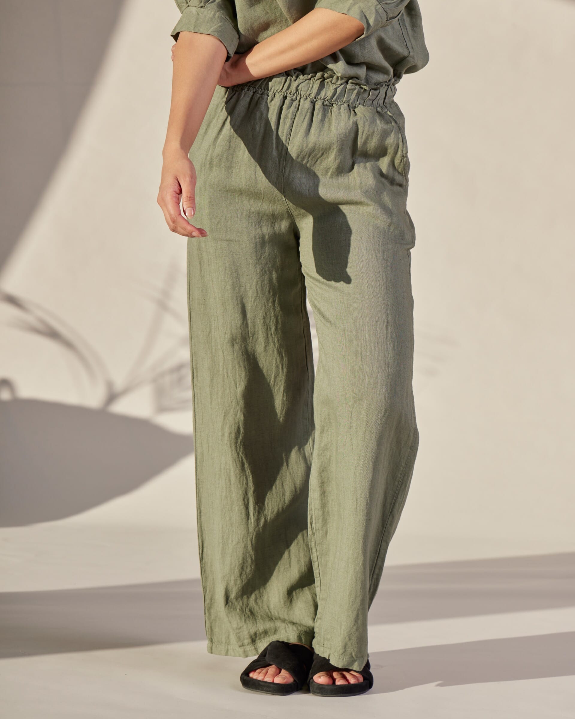 FLOYD Linbukse Madli - Army Green