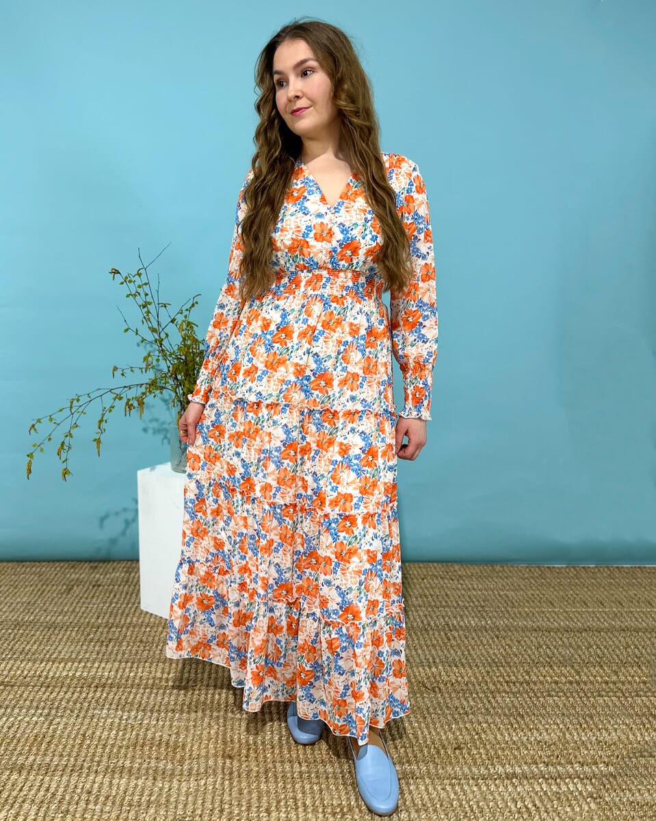 FLOYD Maxikjole Loretta 2 Lala - Orange/ Blue | Sommerkjoler | FLOYD.no