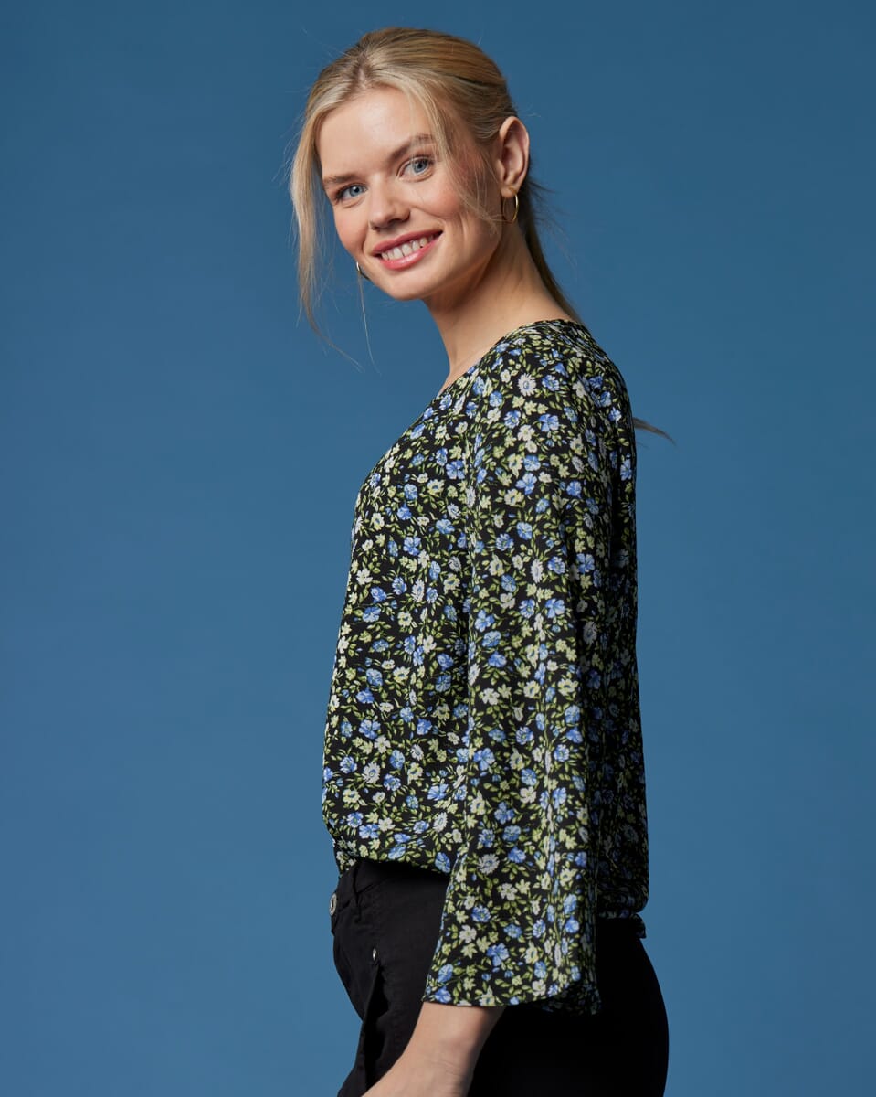 JDY Topp Piper 7/8 O-neck - Black/ Hydrangea Flower | Topper og bluser ...