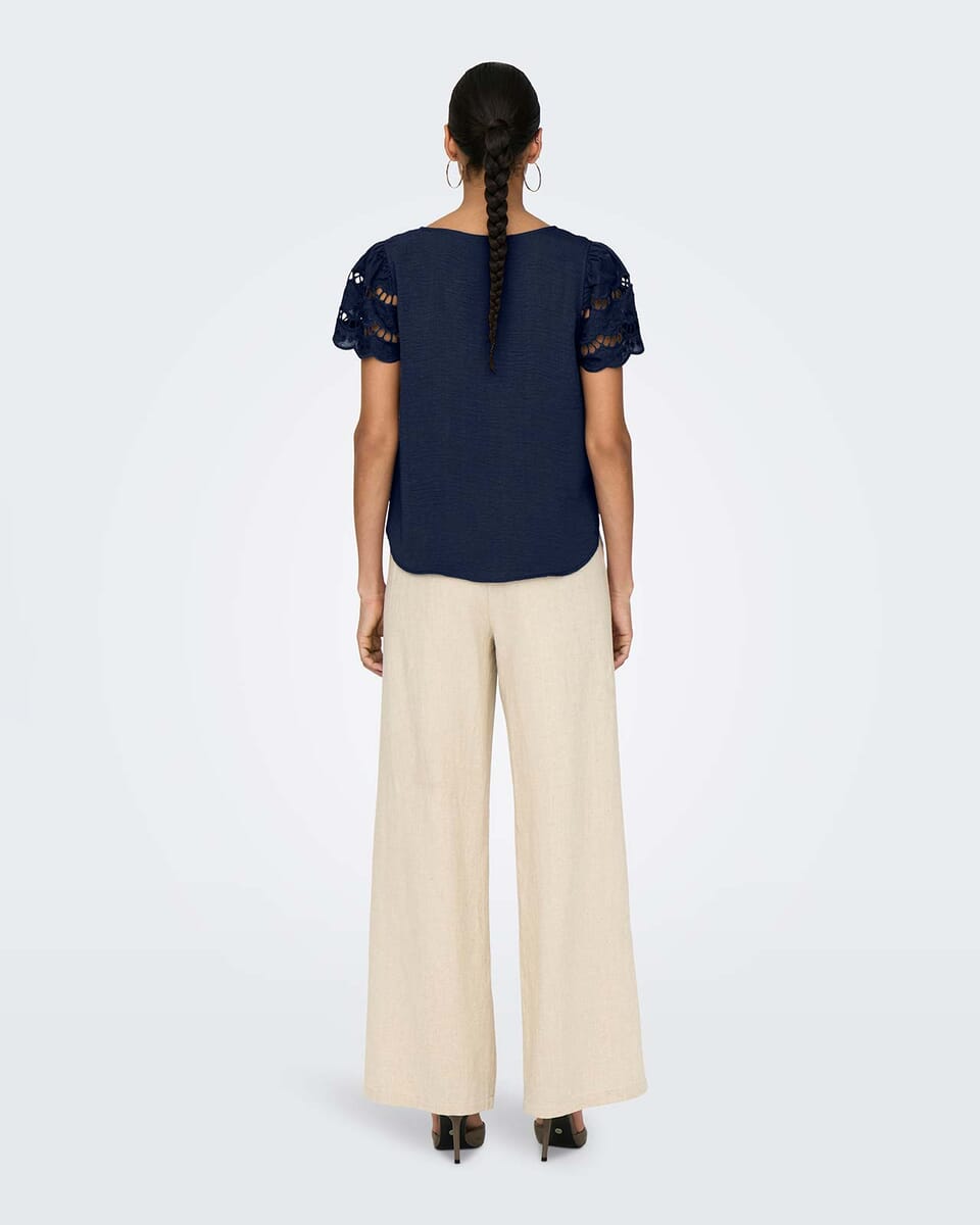 JDY Topp Hannah Life S/S Lace - Black Iris