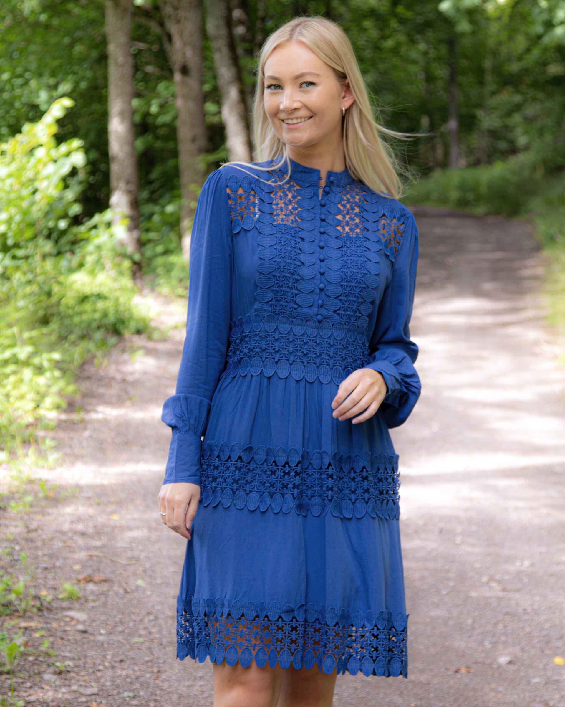 FLOYD Kjole Karina Uni - Regatta Blue - Festkjoler og perfekte ...