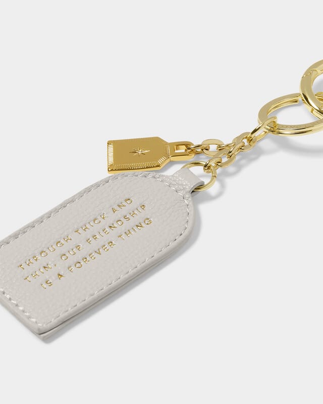 Katie Loxton Nøkkelring Keepsake Charm Friendship - Pale Grey ... Katie Loxton Nøkkelring Keepsake Charm Friendship - Pale Grey ...
