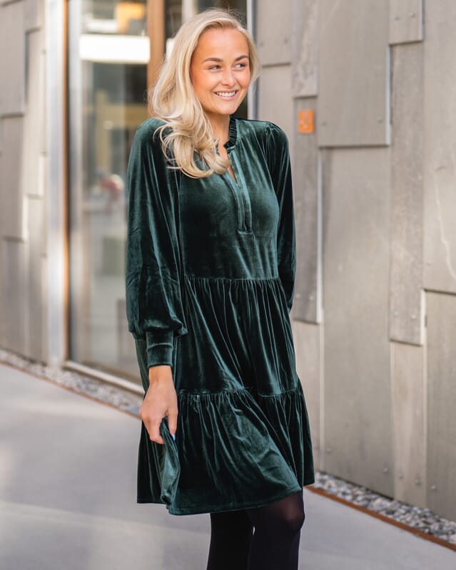 Part Two Kjole Viggase PW DR - Scarab | Hverdagskjoler og festkjoler i velour | FLOYD.no