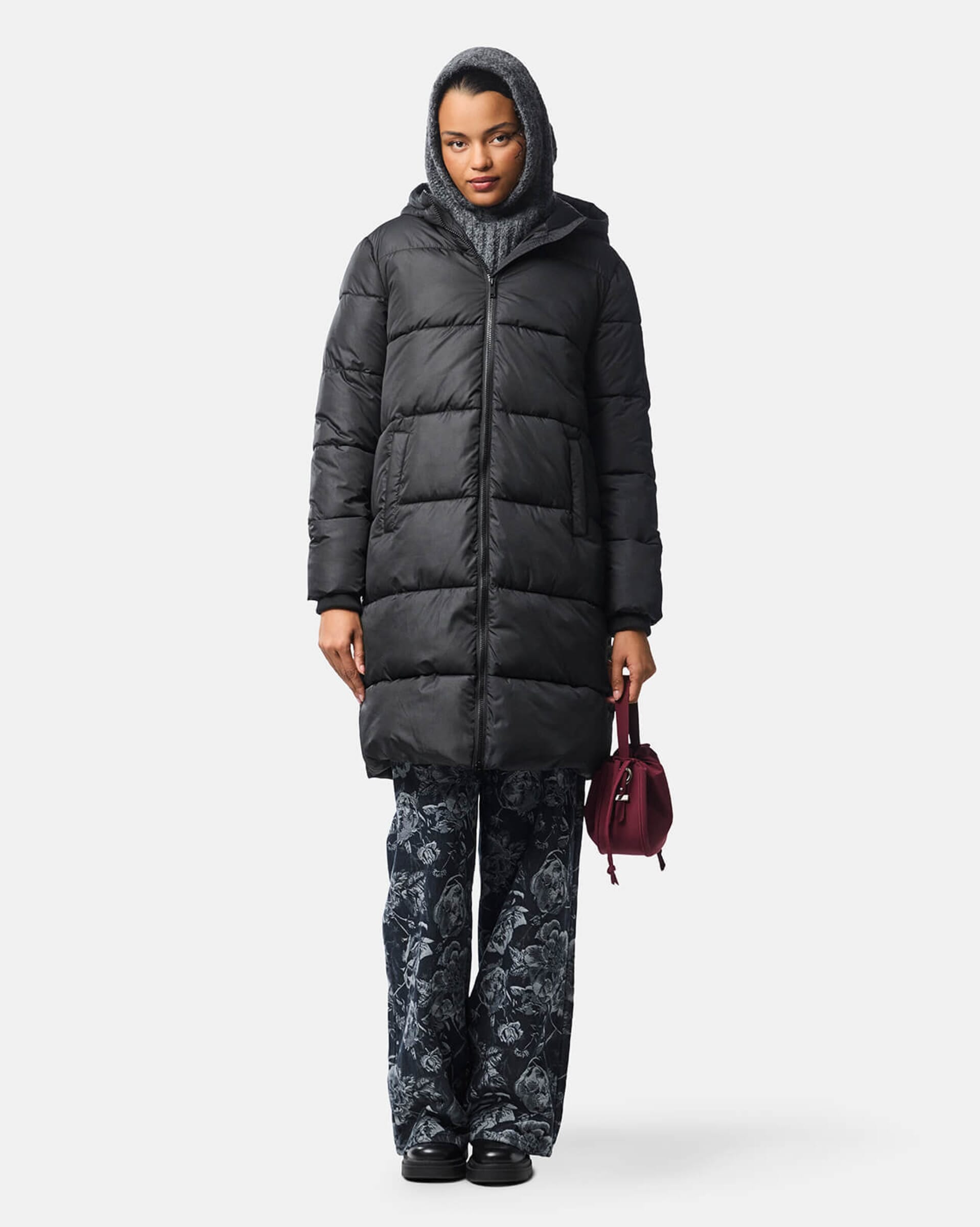 PIECES Boblejakke Bee New Long Puffer - Black
