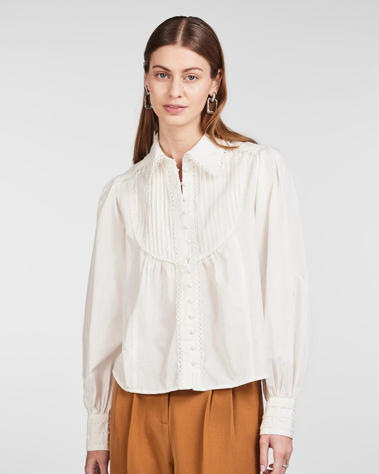 Y.A.S Skjorte Melly LS - Star White | Skjorter og bluser med broderi ...